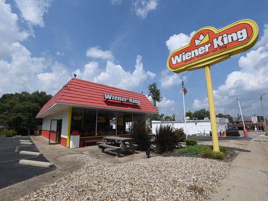 Wiener King: October fundraiser planned to buy Mansfield business back