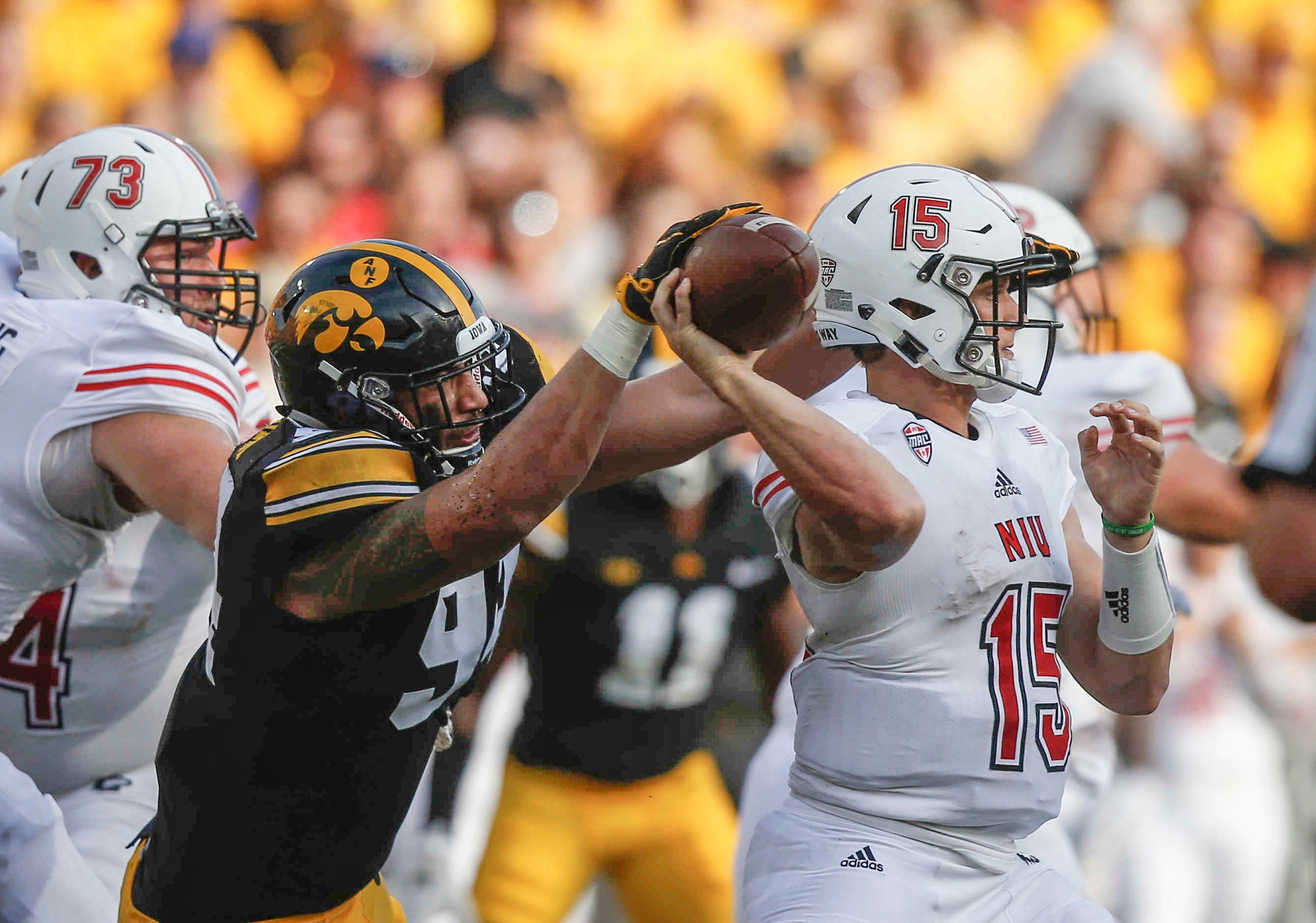 Iowa football: Hawkeye defense is basic, but oh so effective, in ...