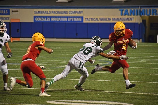 Salinas High and Palma to face off in high school football showdown