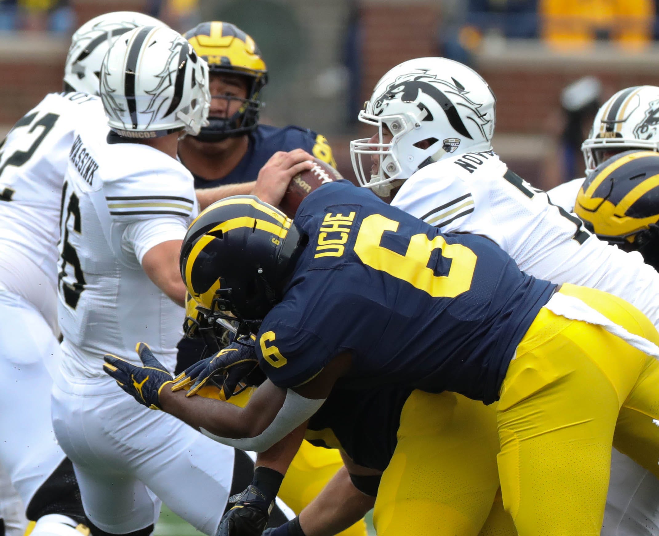 Michigan football's Dylan McCaffrey holds onto backup QB job