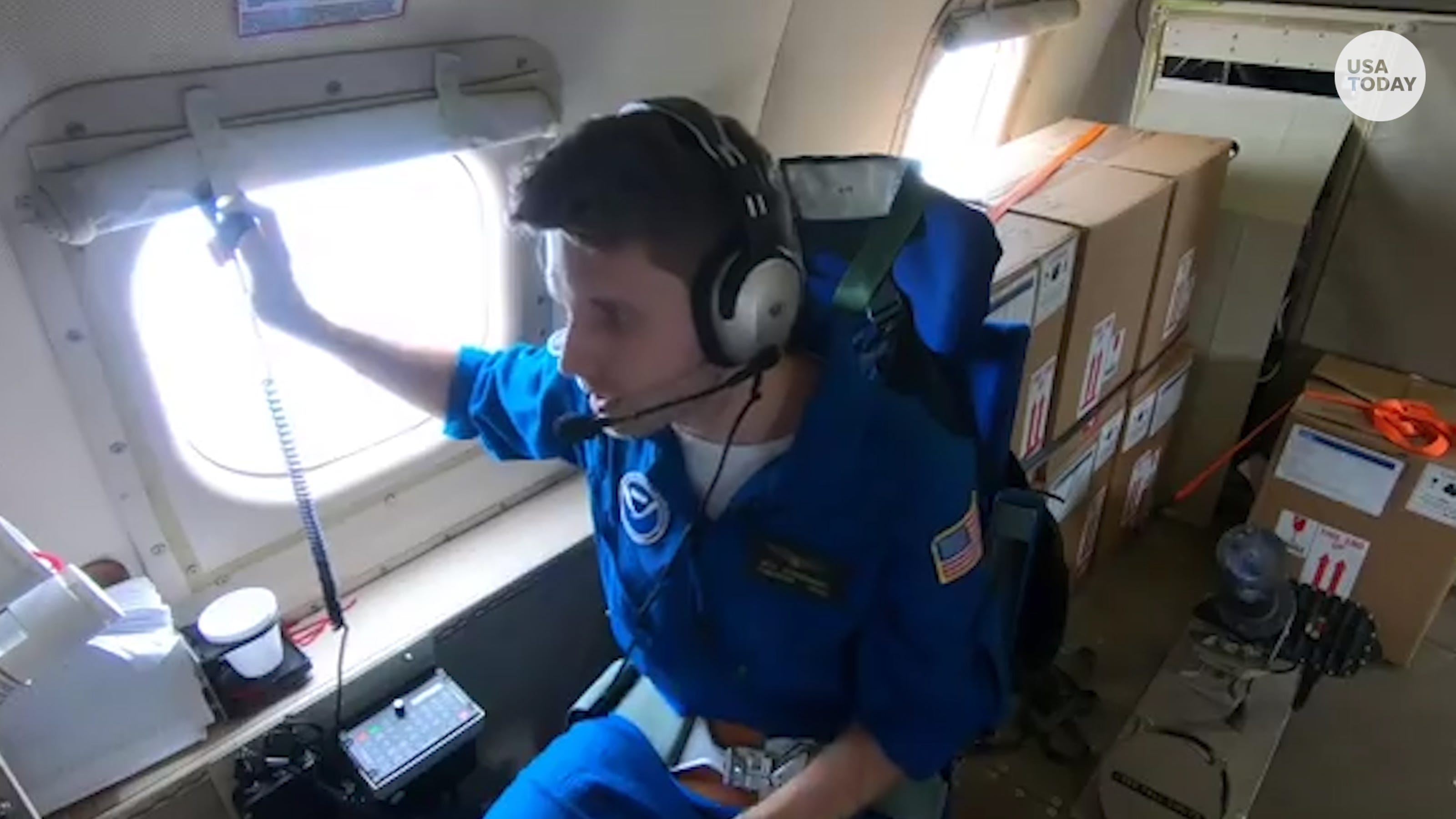 Watch 'hurricane hunter' fly into Florence