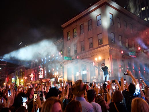 Luke Bryan in Nashville: Free concert marks 32 bridge opening, setlist