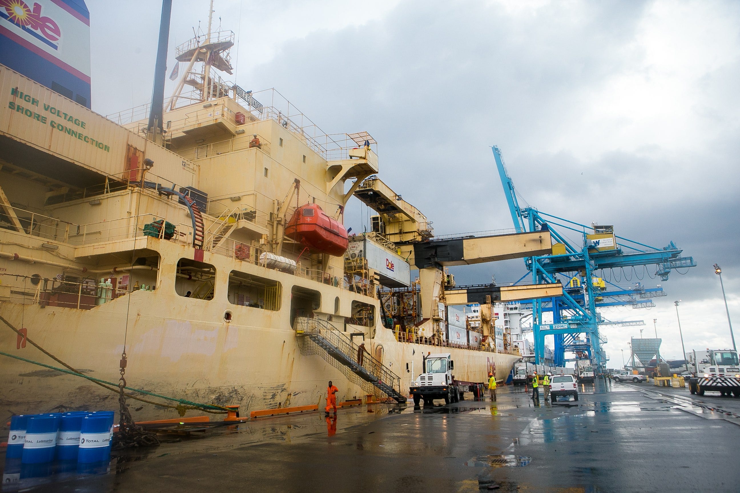 State: Port operator responds to pollution fine by adding more ...