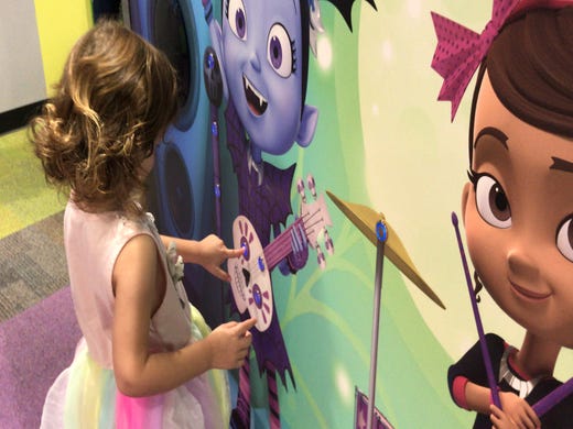 Disney Junior Play Zone opens at Menlo Park Mall in Edison