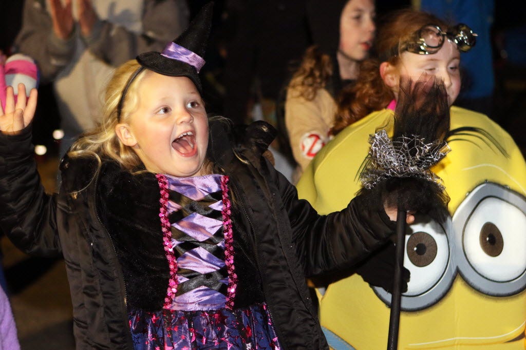 2018 fall festivities in the Milwaukee suburbs