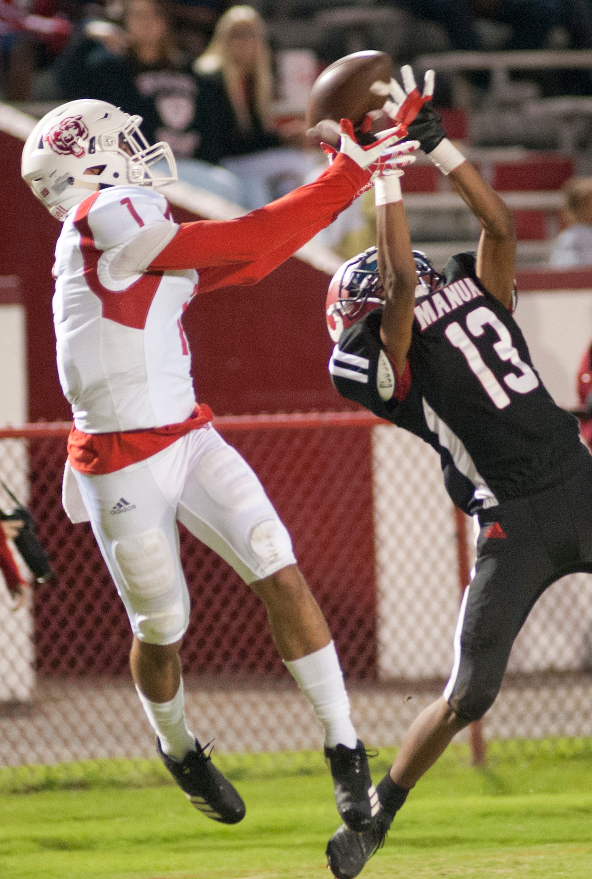 High school football: Butler defeats Manual in narrow victory