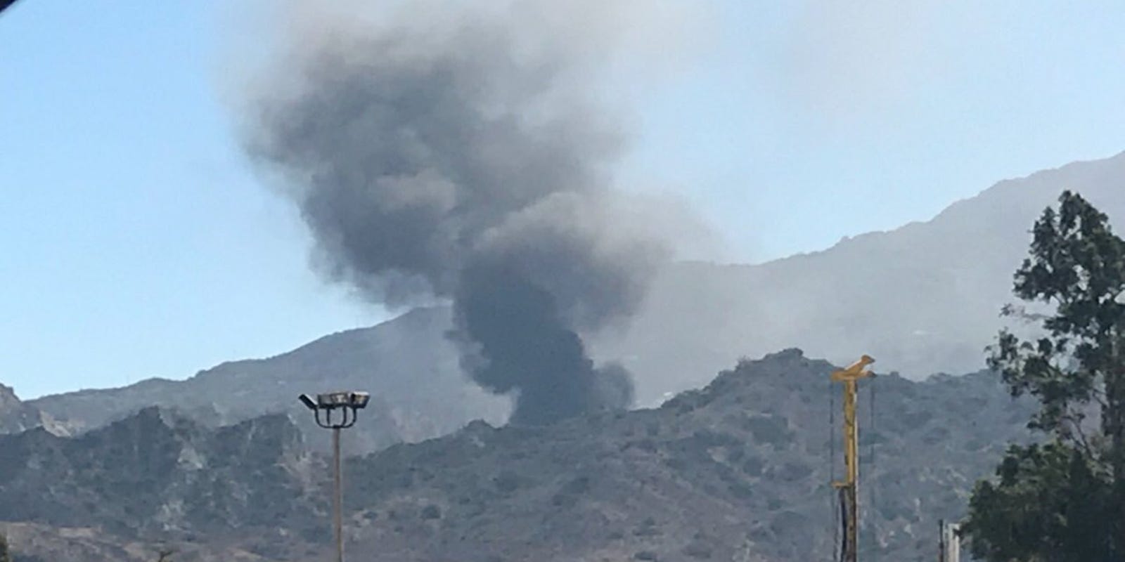 Oil well fire outside Santa Paula sends smoke skyward, closes South ...