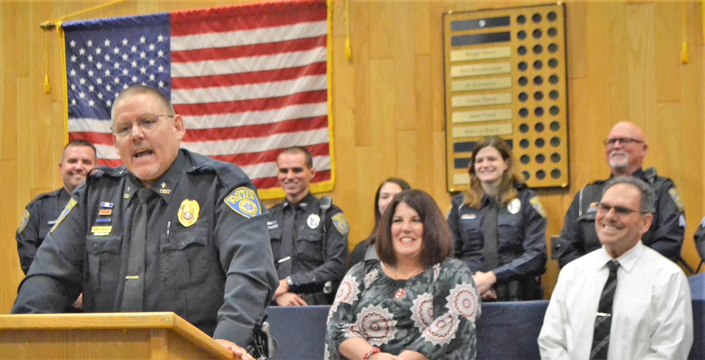 Pinning ceremony a final welcome for new Oconto Police chief