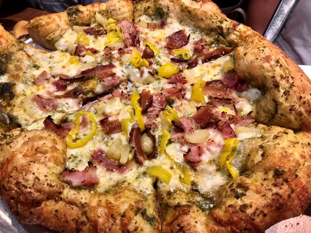 Employee Ranks Every Mellow Mushroom Menu Item – THE TALON