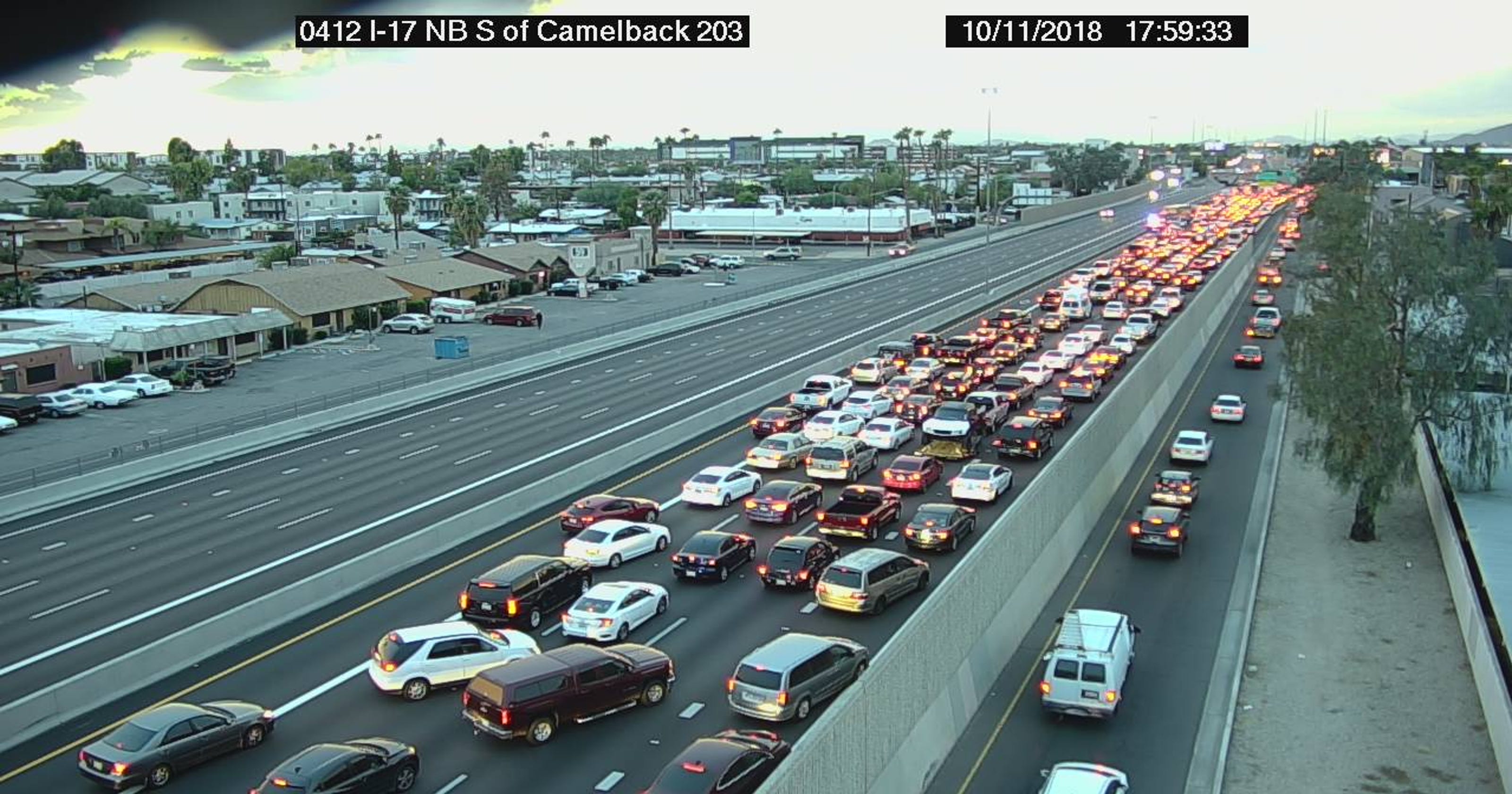 I-17 shut down in central Phoenix for police situation