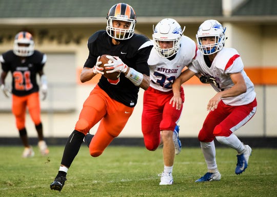 Southside High School's football team is confident and contending