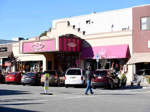 Denville NJ downtown beginning to sound a lot like Christmas