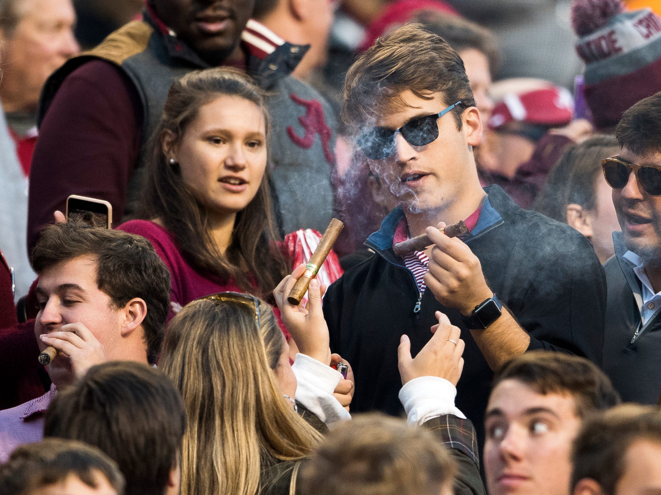Tennessee football fans smoke cigars in Neyland if Vols beat Alabama