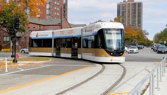 First ride on new Milwaukee streetcar, The Hop: Smooth and on time