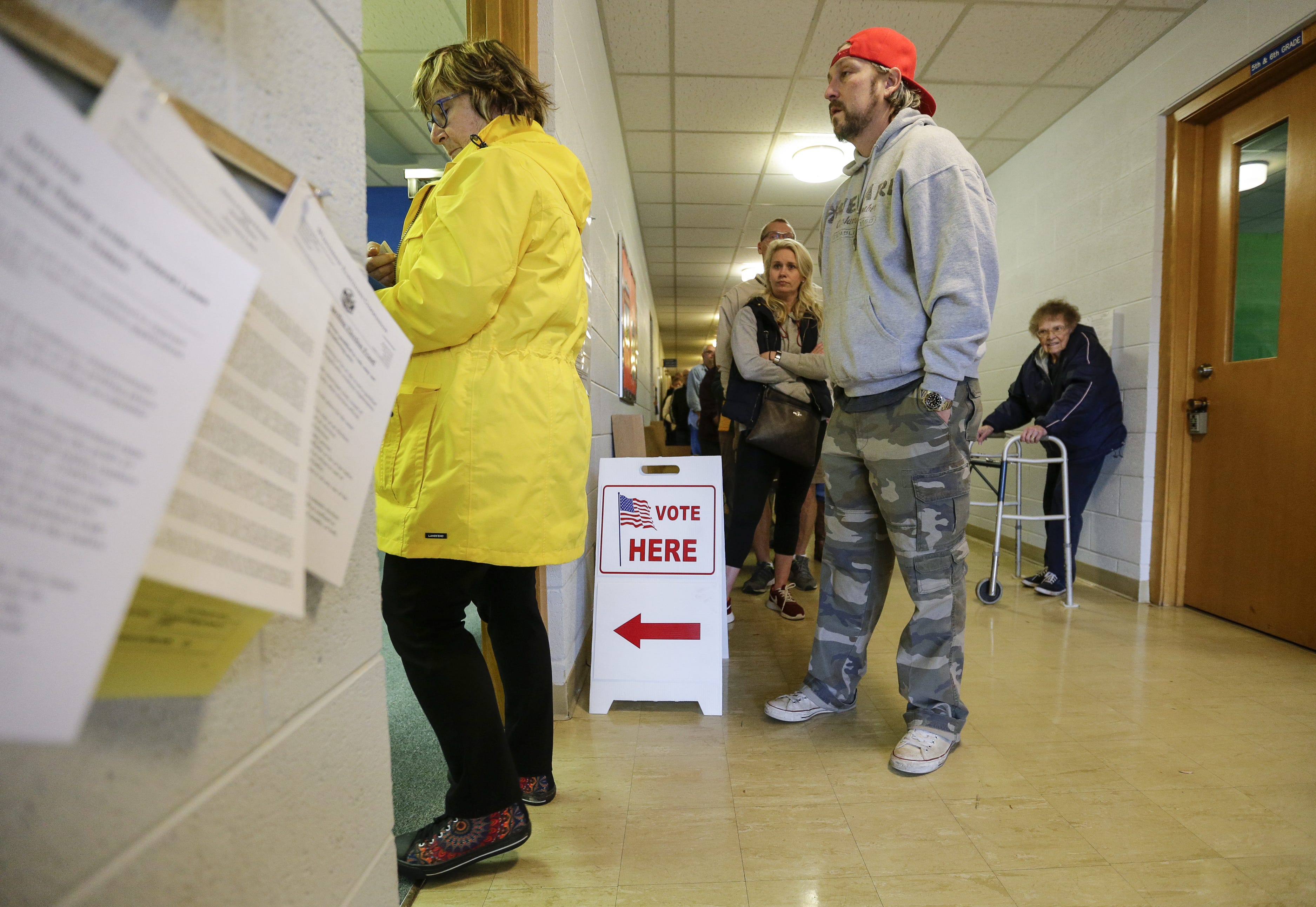 Manitowoc election: Make money helping register voters at City Hall