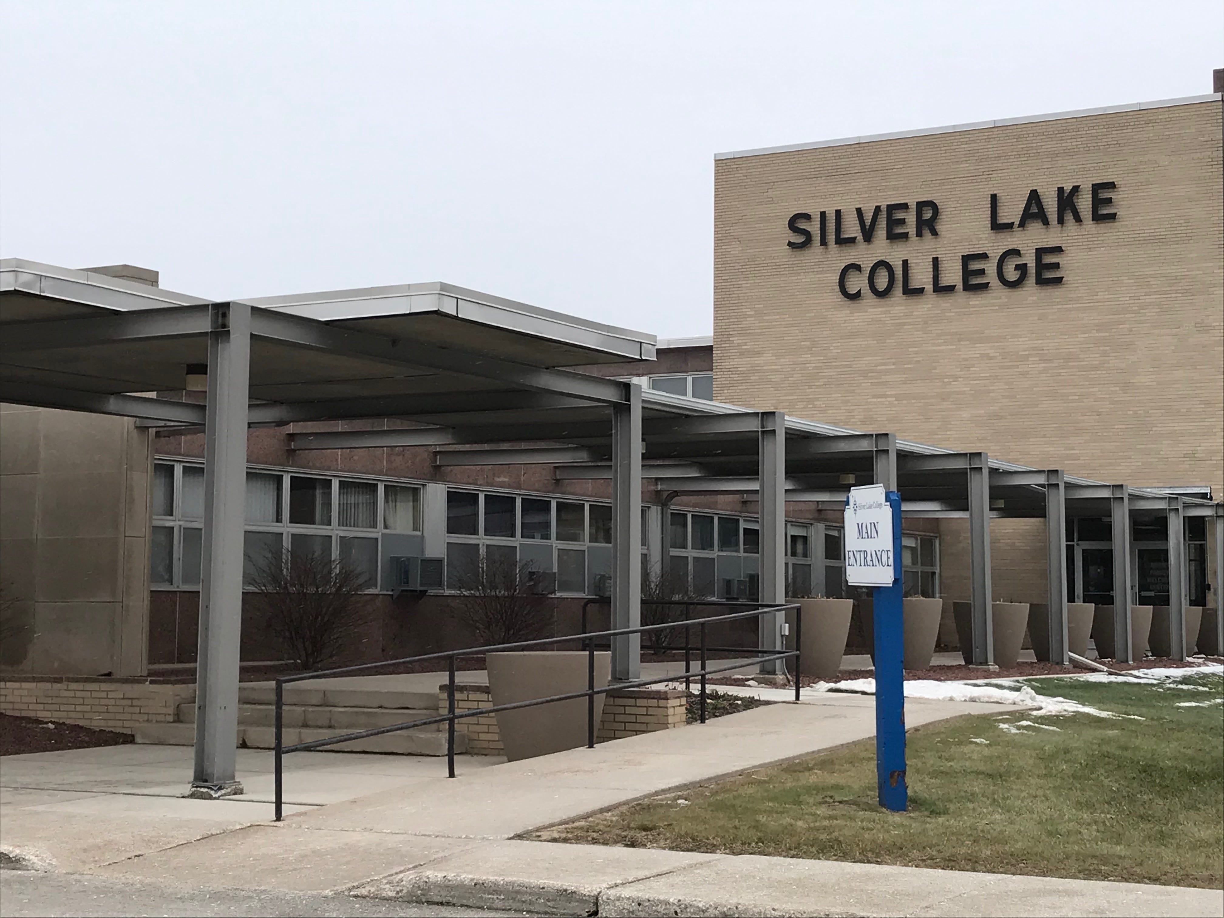 'Work college' at Silver Lake reduces student loan debt for graduates