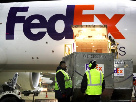 FedEx spending big at Memphis global hub, despite cost-cutting plans