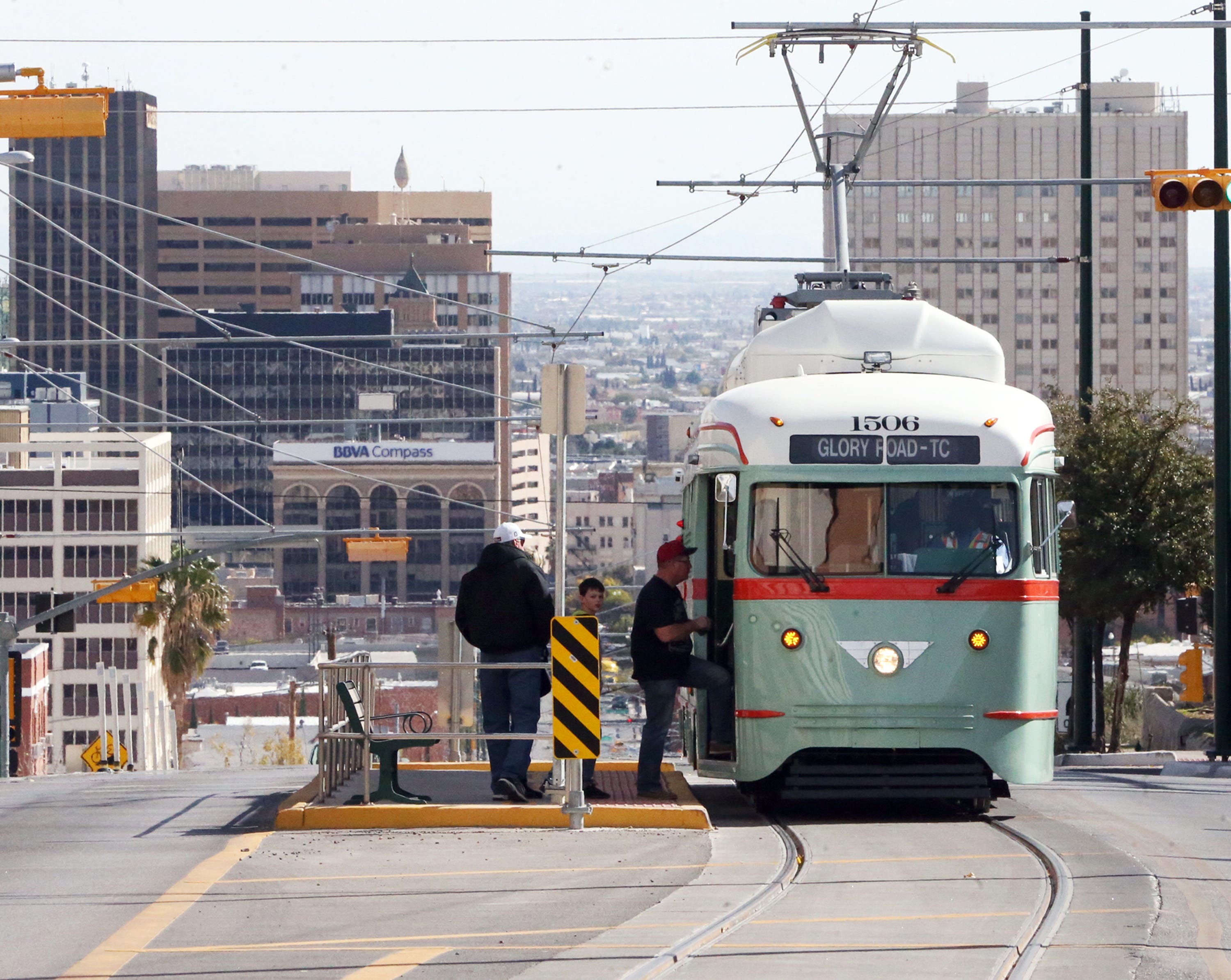 El Paso city officials announce return of city streetcars Thursday