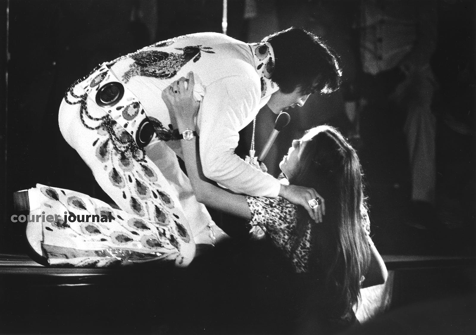 What connection does Elvis Presley have to the city of Shively, KY?