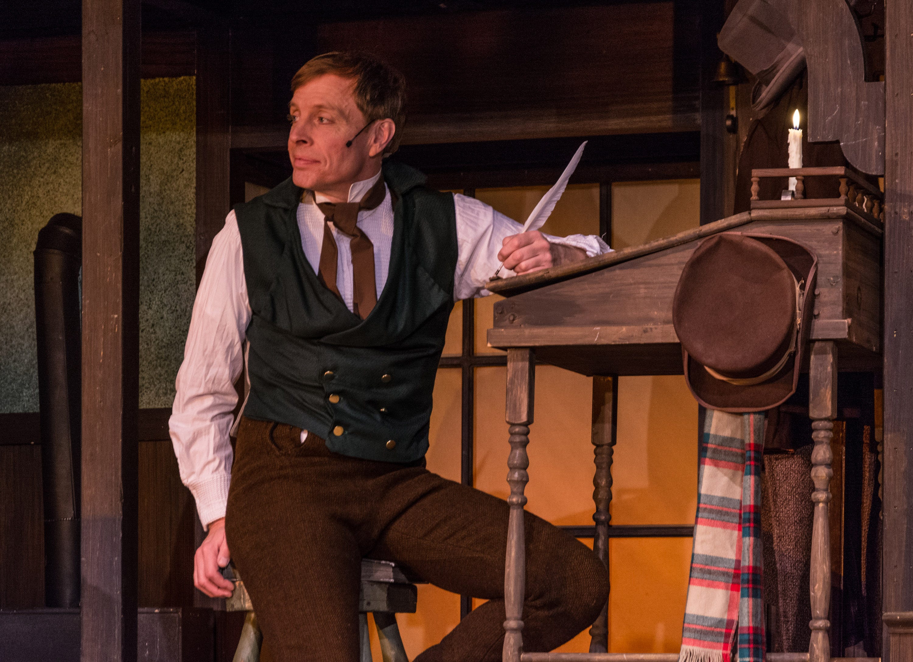 Local actor starring in Totem Pole's 'A Christmas Carol' comes to the ...