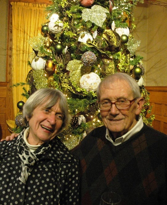 Manitowoc artist Ron Stokes dies, had impact on arts across Wisconsin