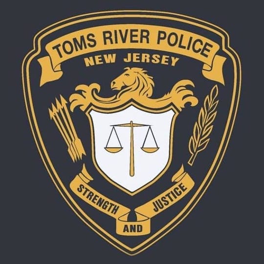 Toms River police seek suspects in strong-arm robbery