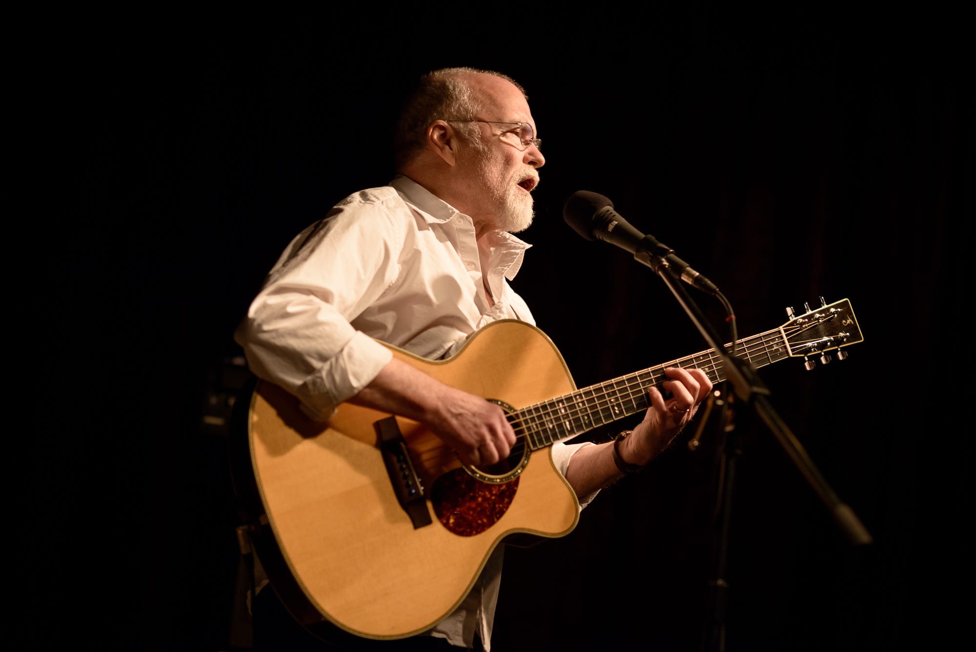 Bat McGrath, one of Rochester's best singer-songwriters, dies at 73