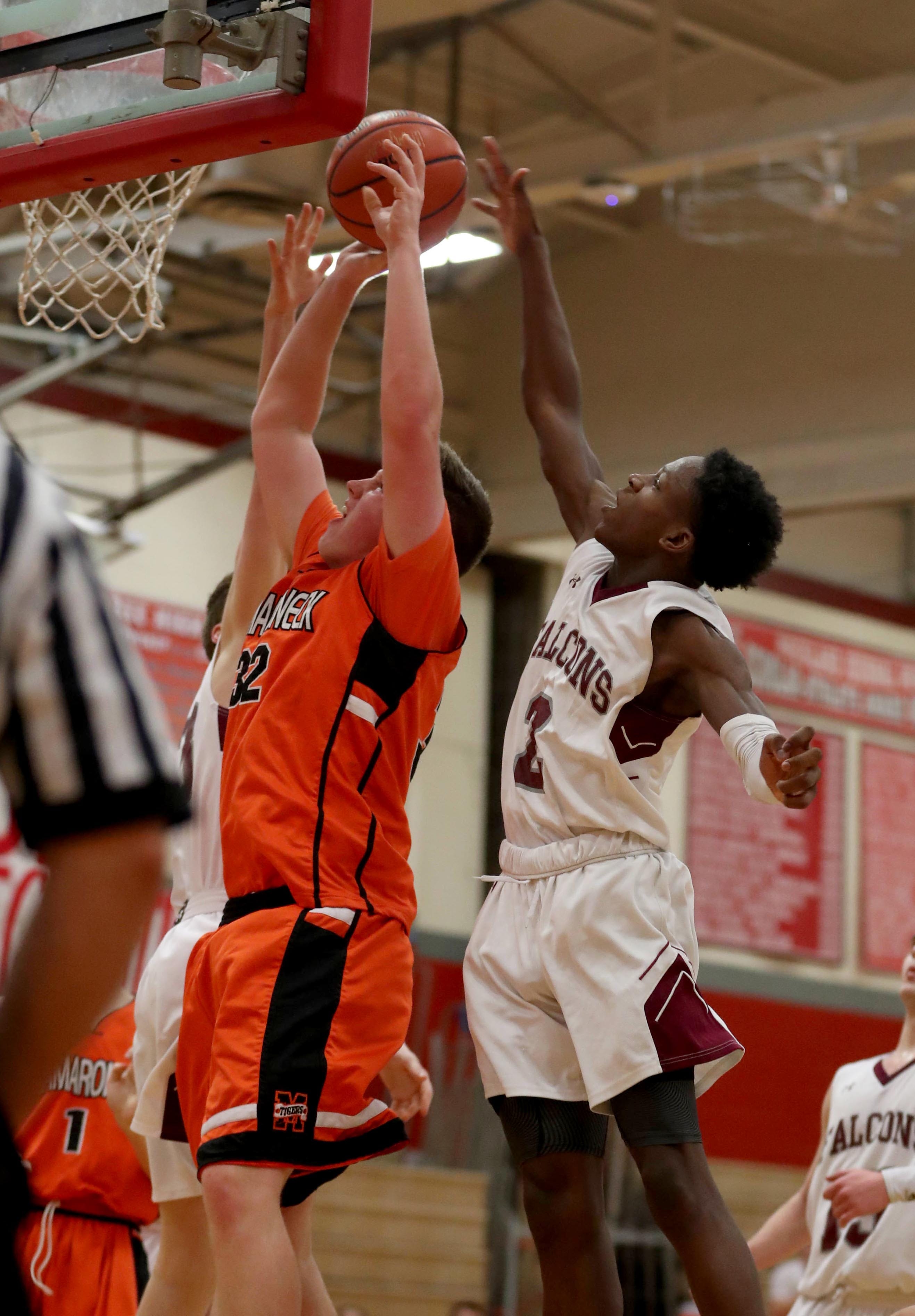 Mamaroneck's Thomas Plunkett named boys basketball Player of the Week
