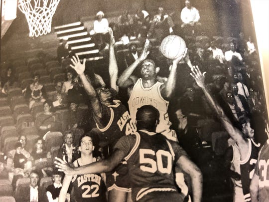 Langston reflects on memorable 1987-88 season for HSU men's basketball