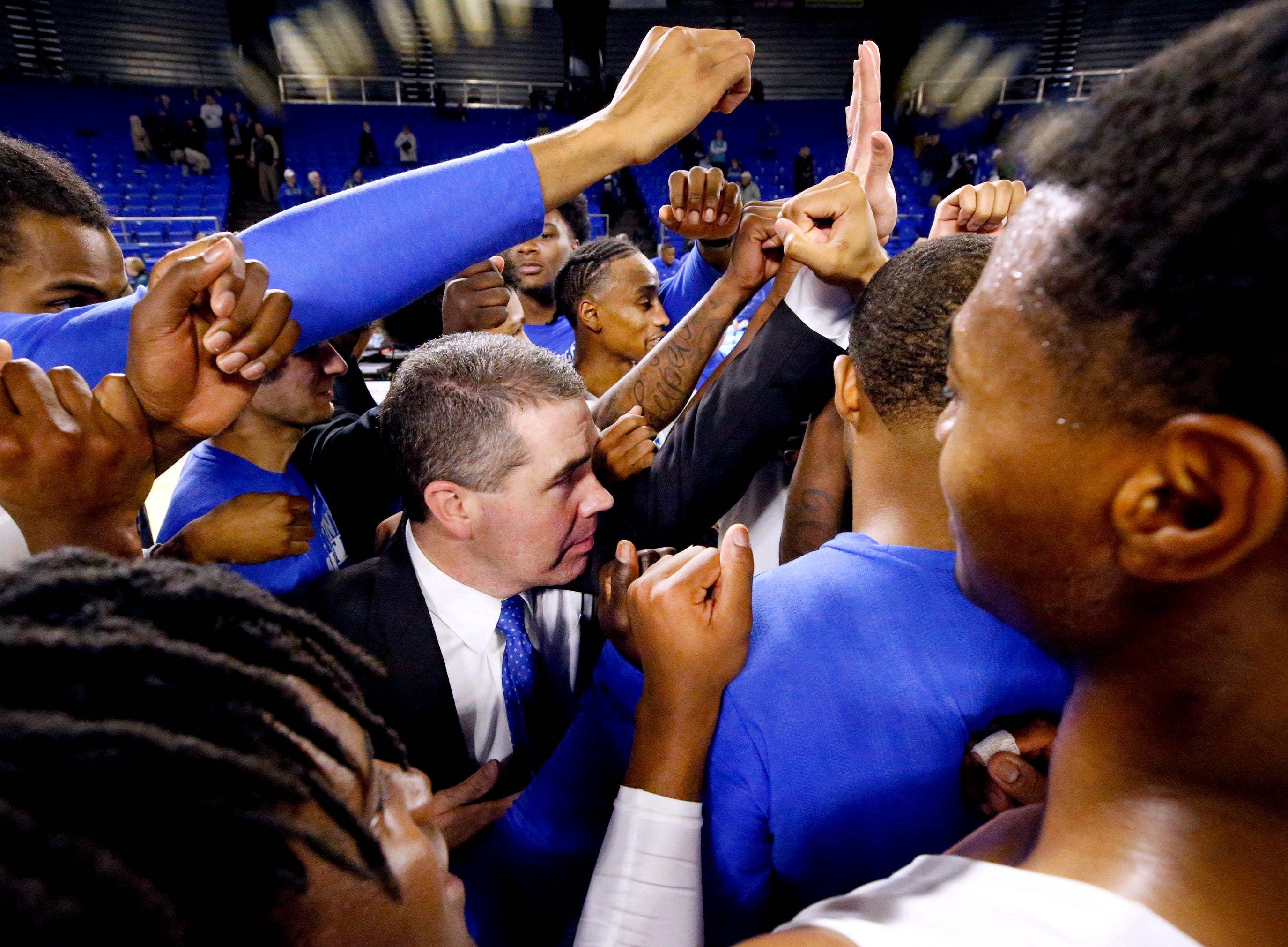 MTSU basketball: Blue Raiders snap 13-game losing streak with win over UTSA