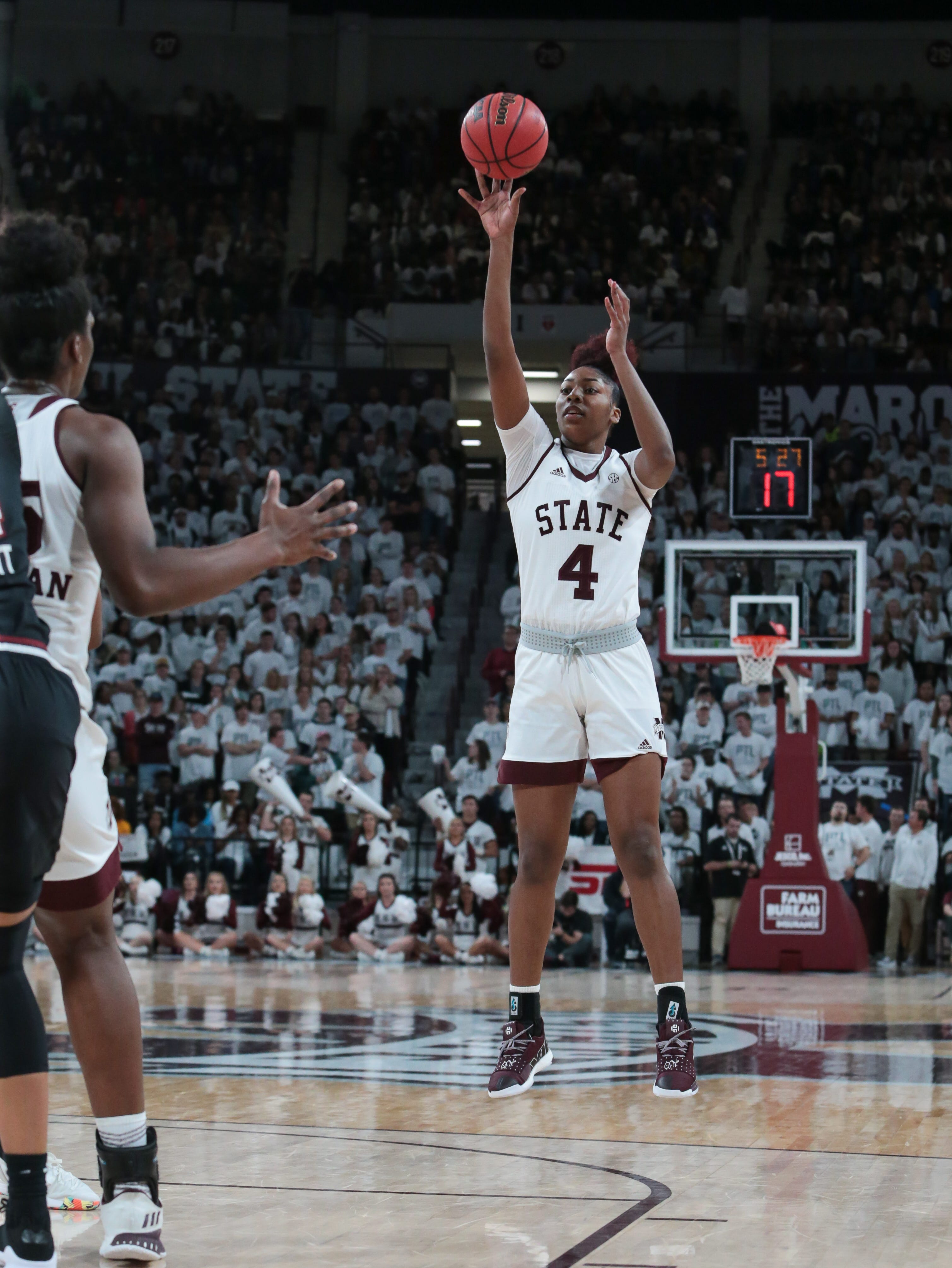 Jessika Carter 'taking some time away' from Mississippi State basketball