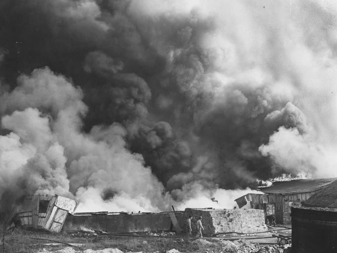 Retro Louisville photos: Firefighters battle massive fires