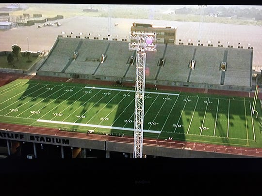 Palm Desert football to fly to Texas, play team from 'Friday Night Lights'