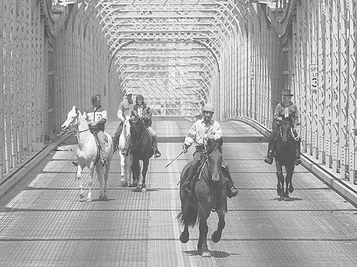 Mike Dardis and Sheree Paolello, co-anchors at WLWT News, are married