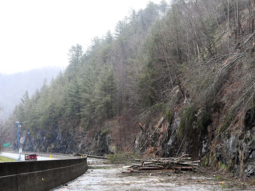 I-40 closure: Rockslide shuts down highway near NC-Tennessee line