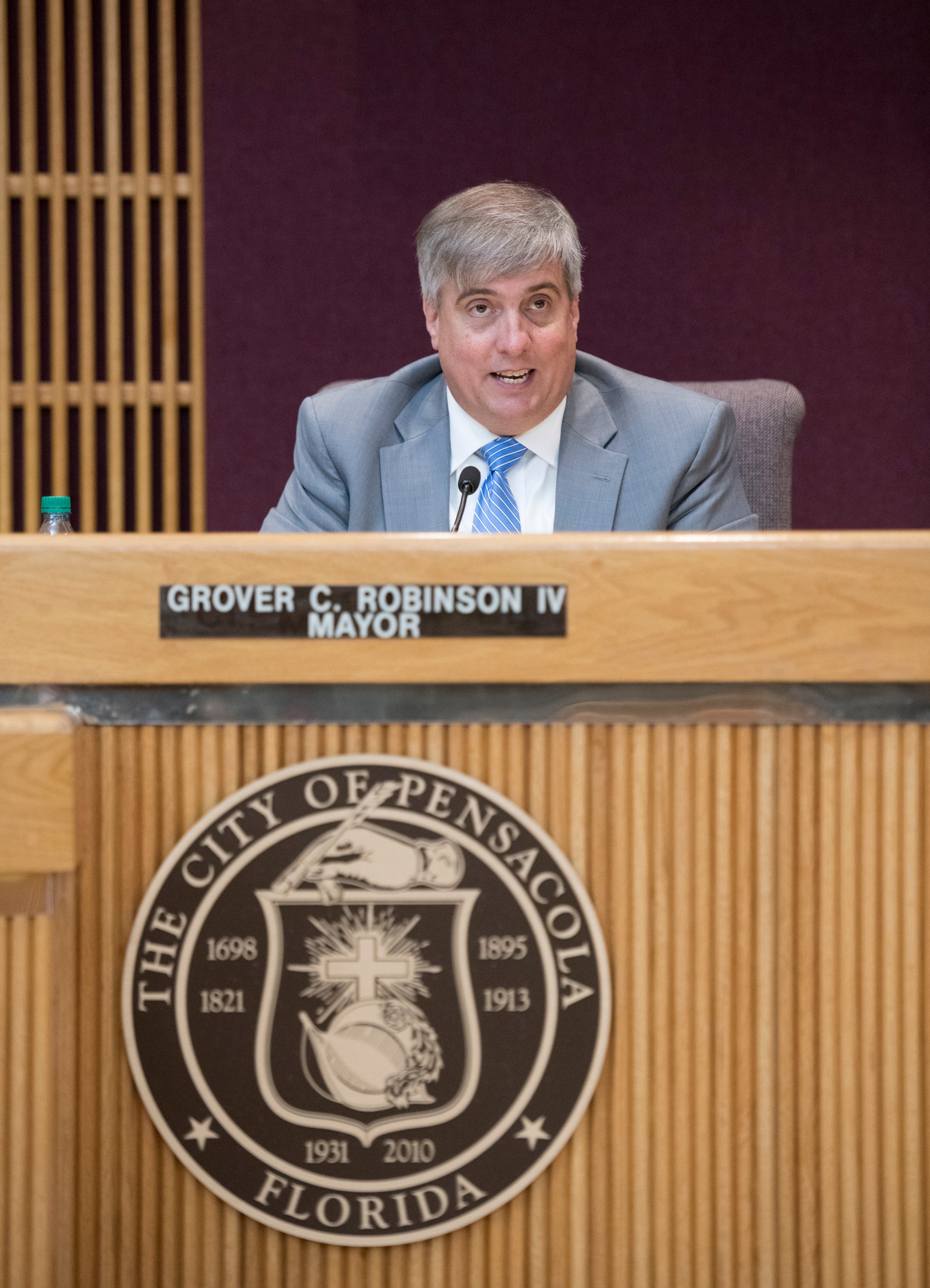 Pensacola Mayor Grover Robinson vows to end contract system but faces ...