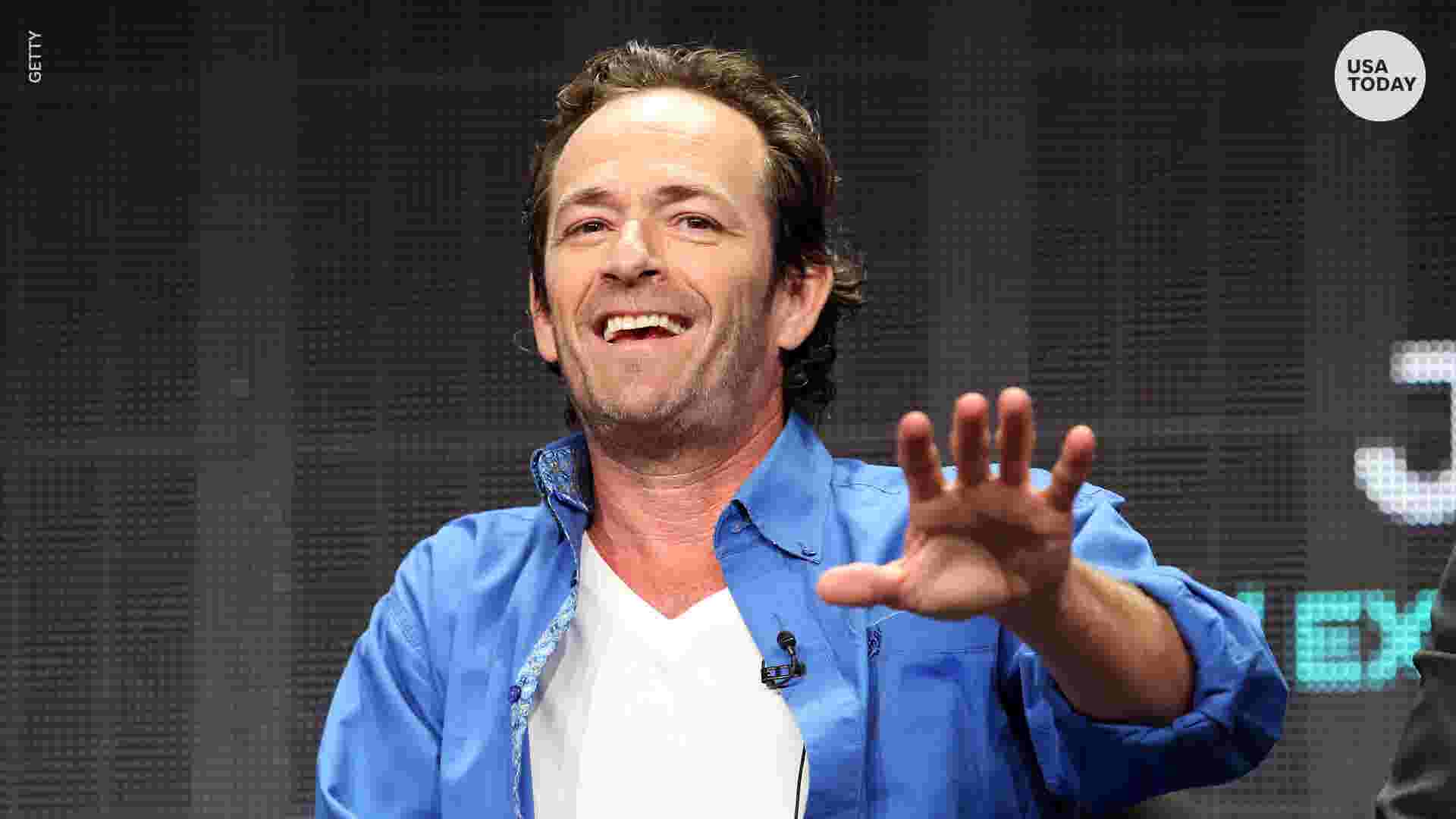 Luke Perry, '90210's Dylan McKay, dies days after 'massive stroke'