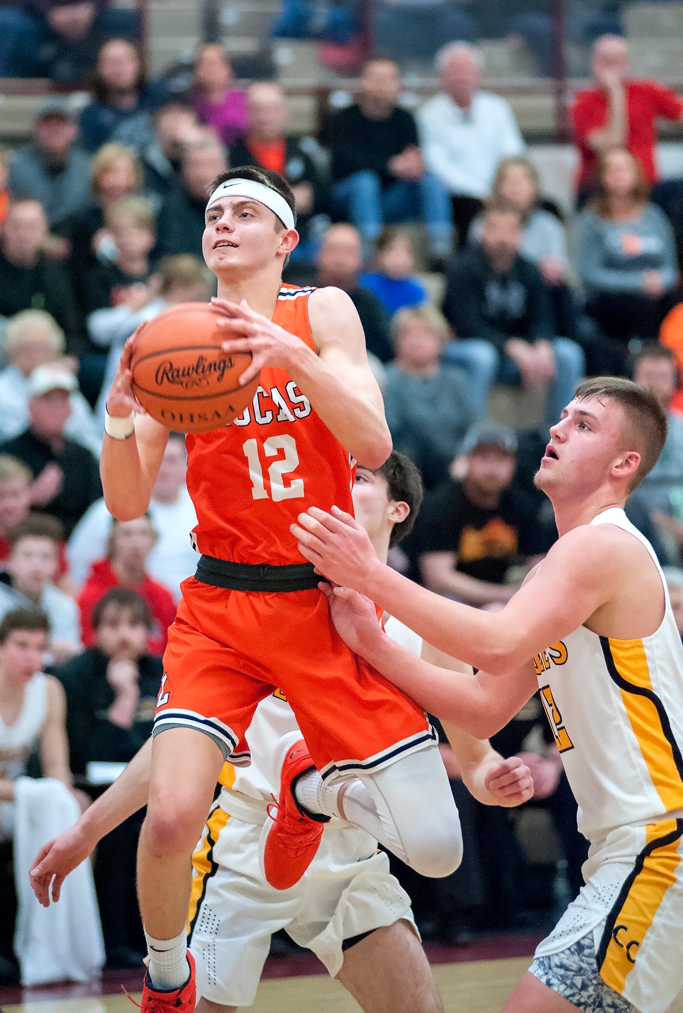 Lucas Cubs end season with loss to Eagles in district semifinal