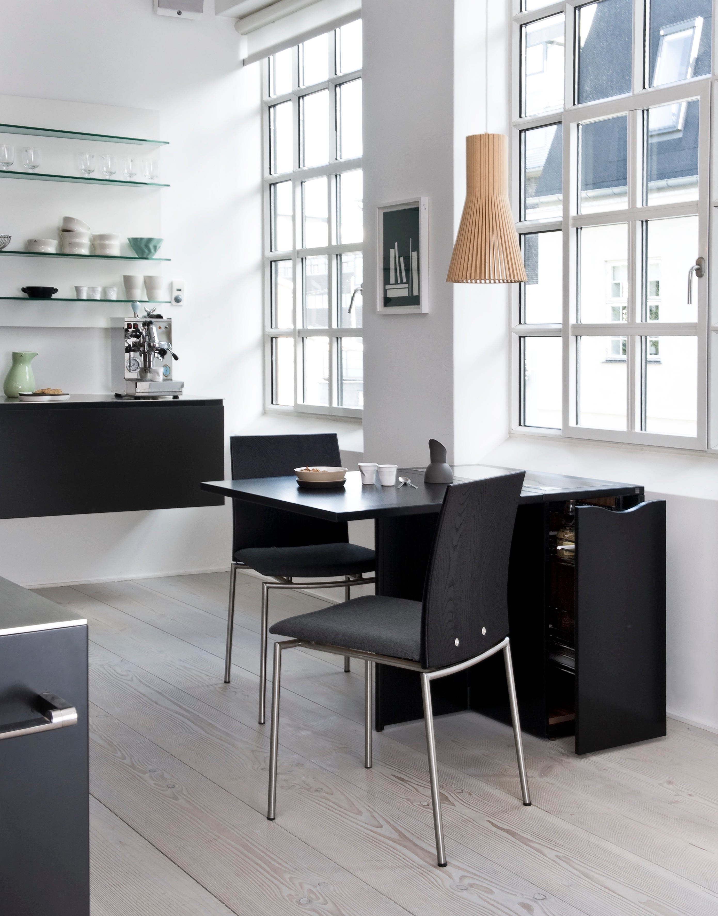 Designer tips for creating a more open, spacious dining room