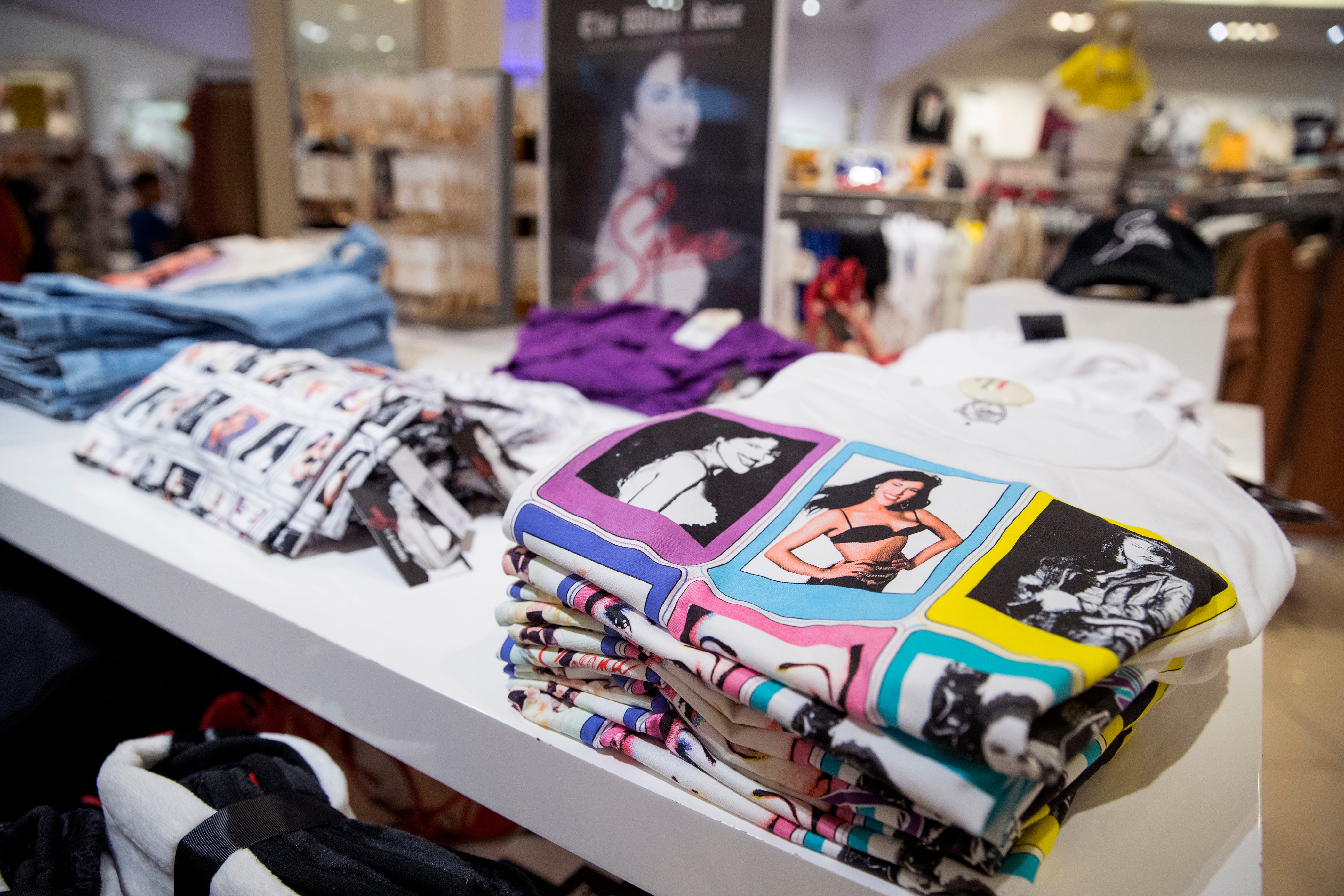 New website launches for Selena Quintanilla official merchandise