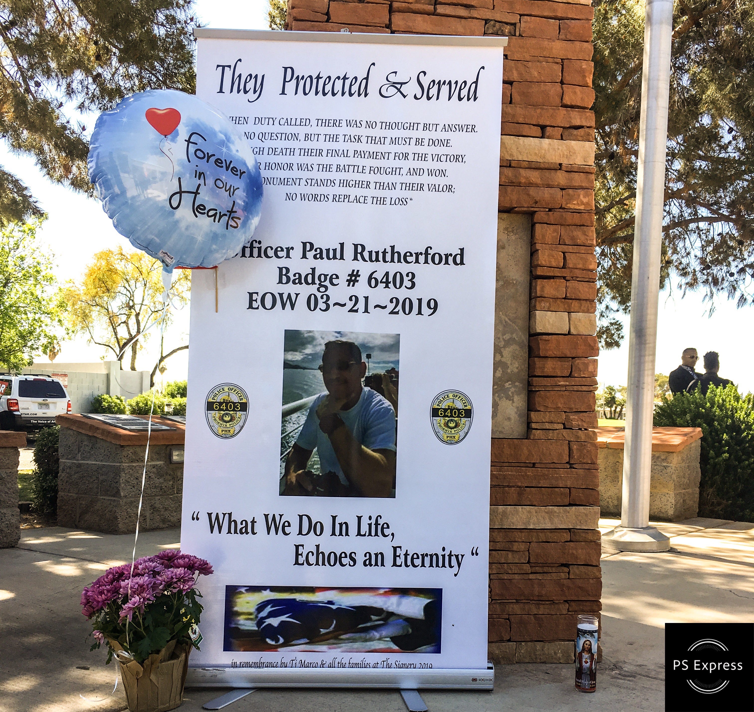 Community attends viewing, Mass for Phoenix Officer Paul Rutherford