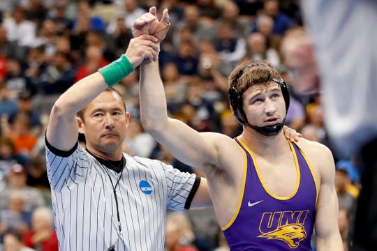 NCAA Wrestling: Northern Iowa's Drew Foster wins national championship