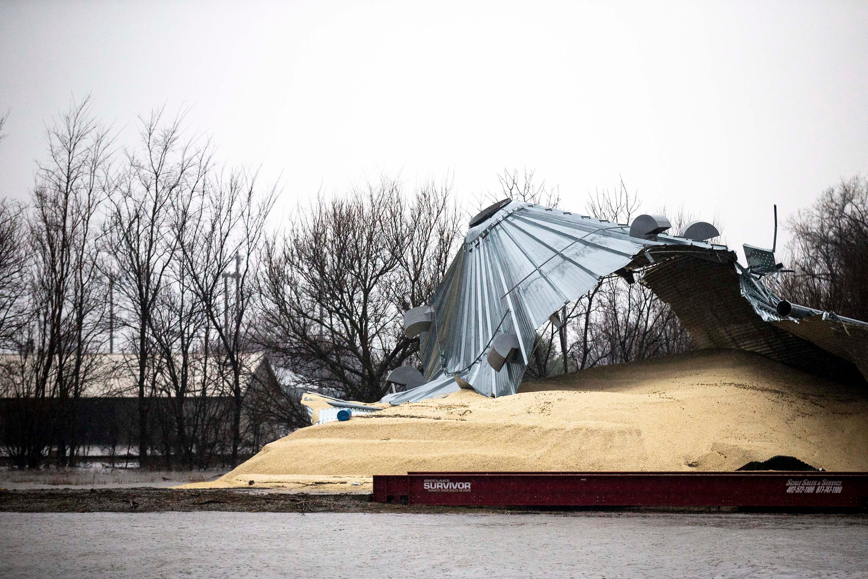 Farm losses push Iowa's flooding damage to $2 billion, ag group says