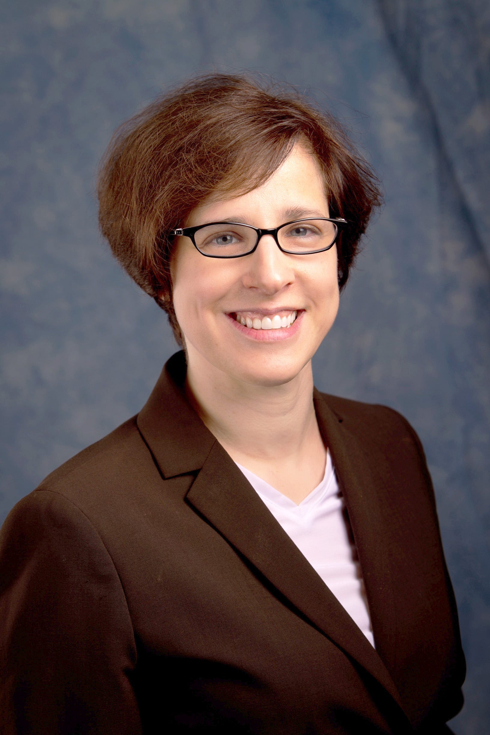 Lindsey Braun's Instagram, Twitter & Facebook on IDCrawl