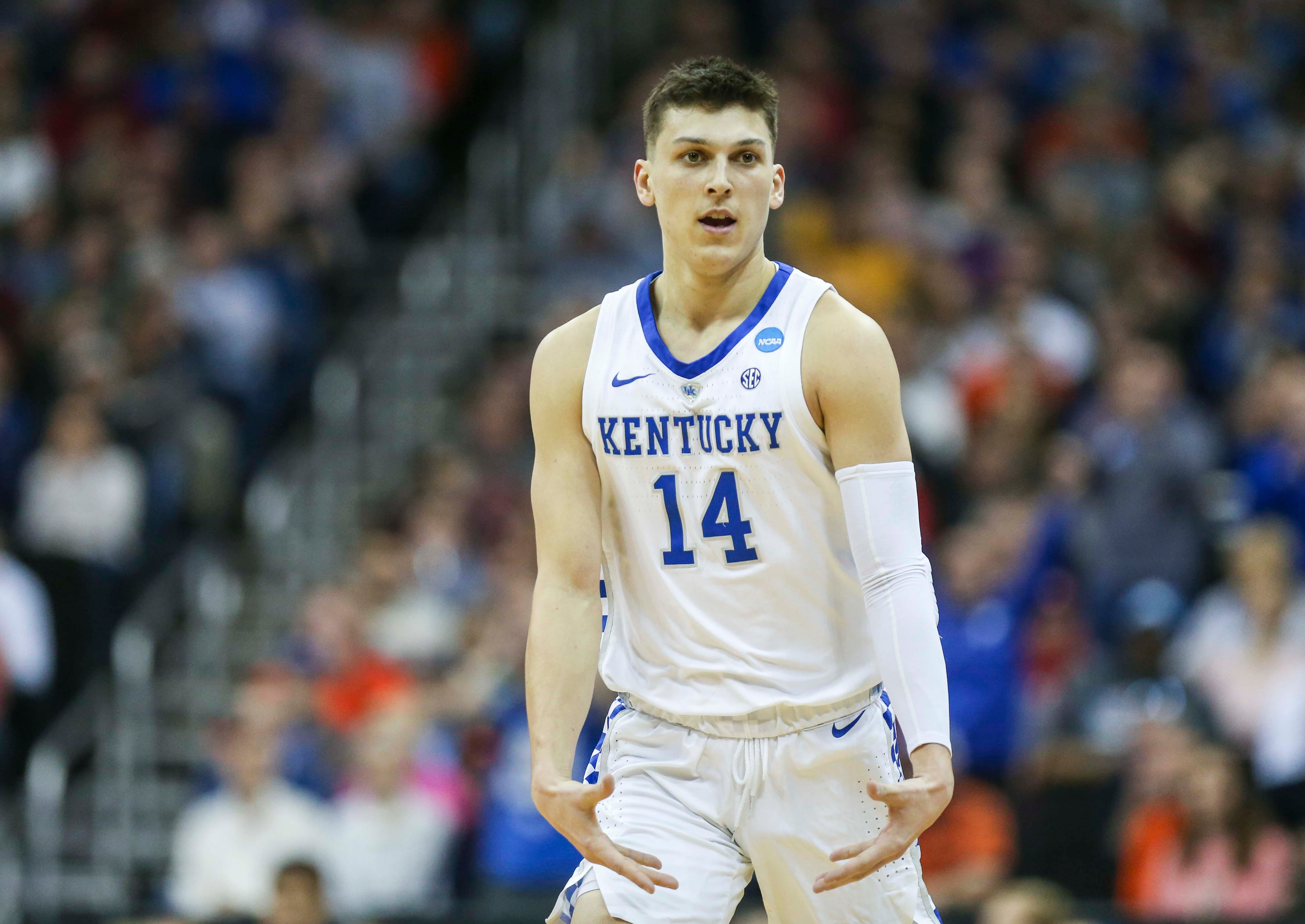 Kentucky basketball: Tyler Herro to stay in NBA draft
