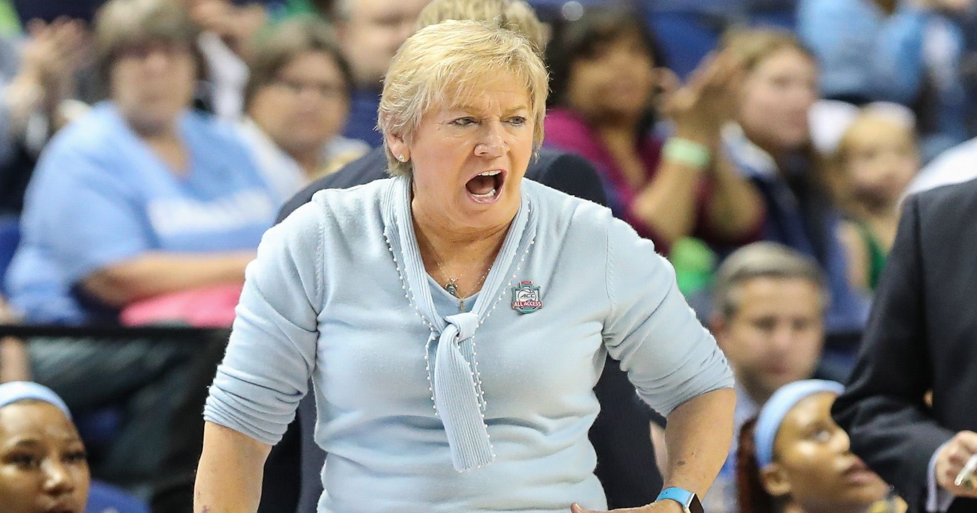 Sylvia Hatchell, North Carolina women's basketball coach, resigns