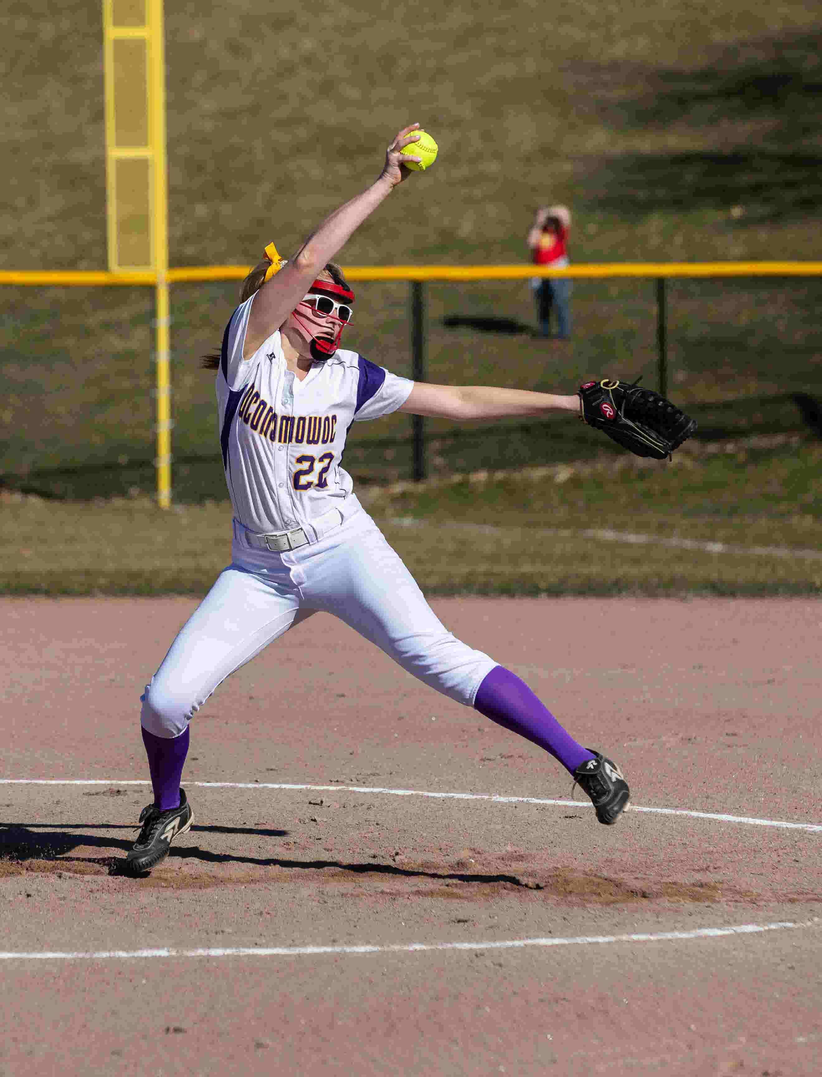 Watch the Oconomowoc softball team perform a choreographed dance to ...