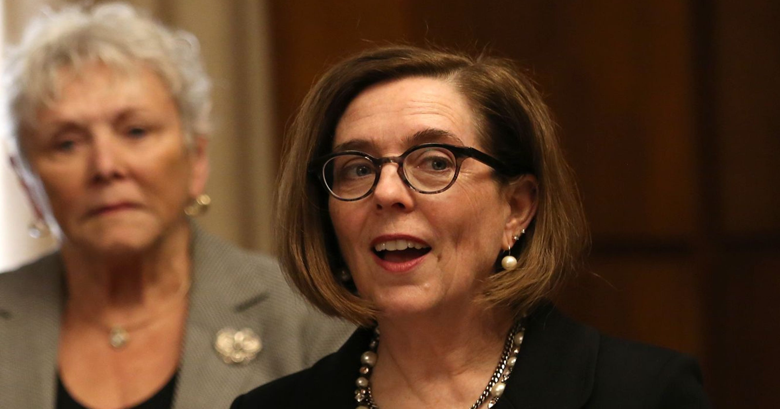 Gov. Kate Brown introduces plan to offset pension costs for Oregon schools