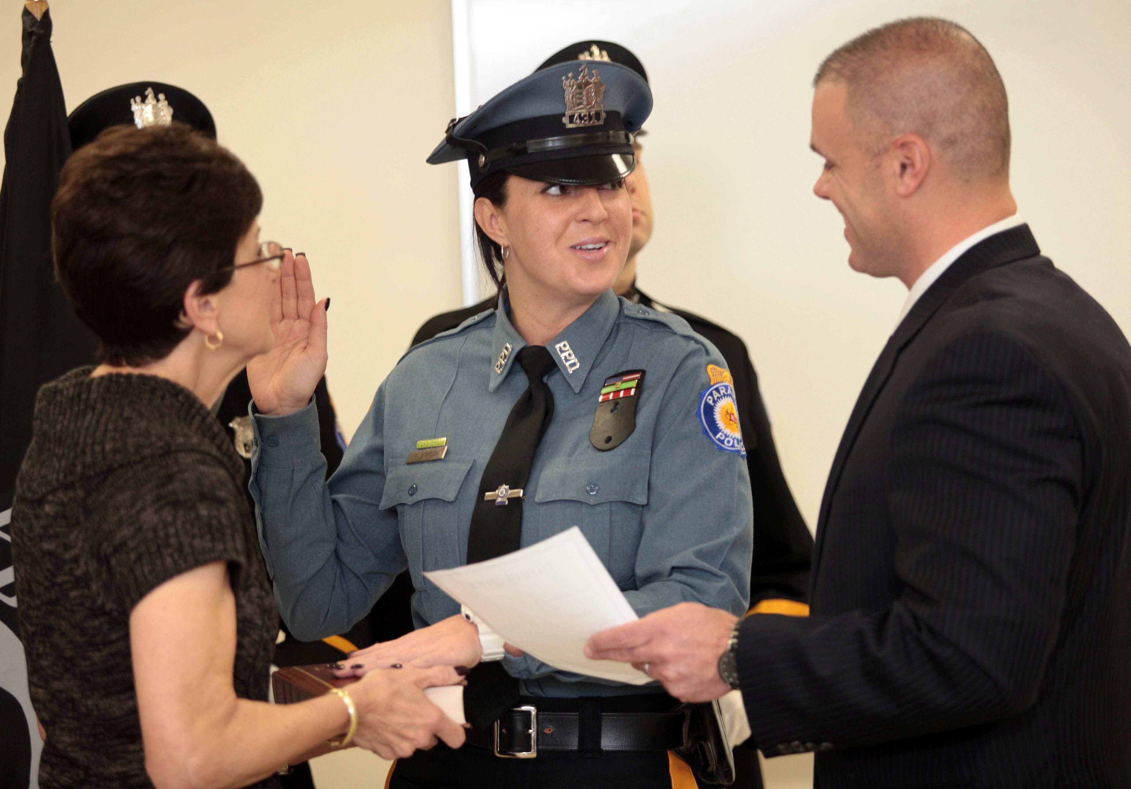 These female cops are the definition of courage and sacrifice