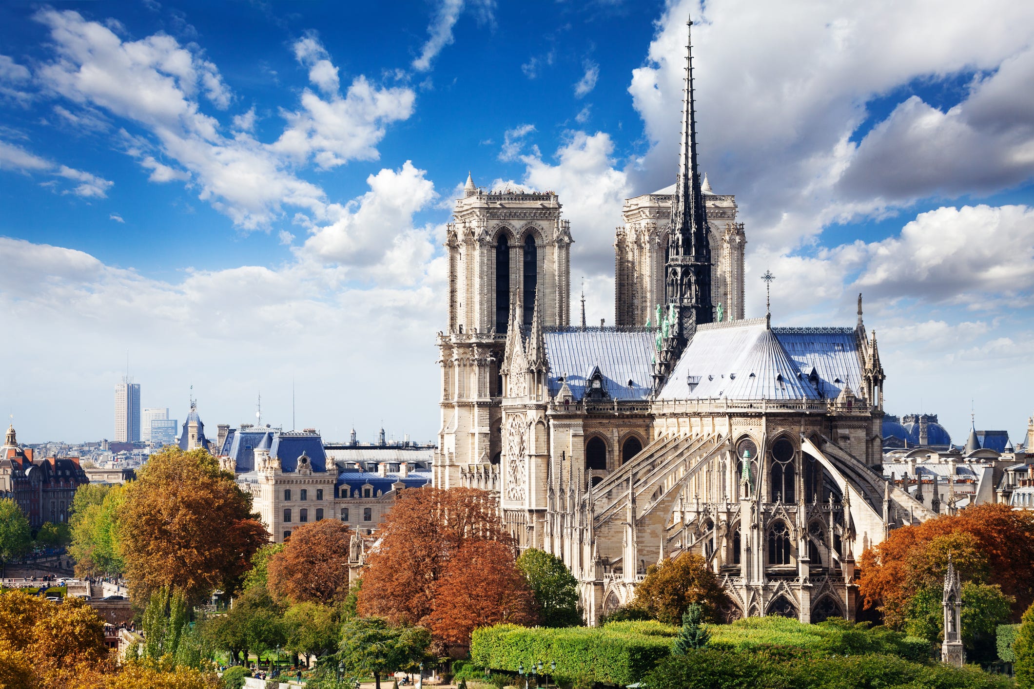 Notre Dame Cathedral architecture: French Gothic style explained